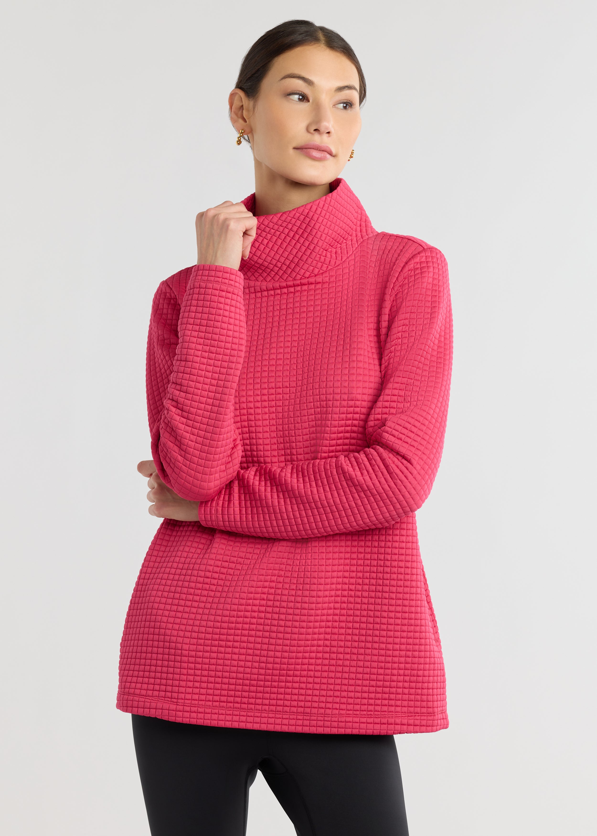 Cobble Hill Turtleneck in Waffle (Berry) – Dudley Stephens